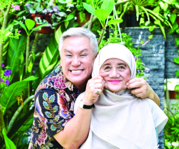 Chef Wan sedih ibu diperlakukan seperti bola - Kosmo Digital