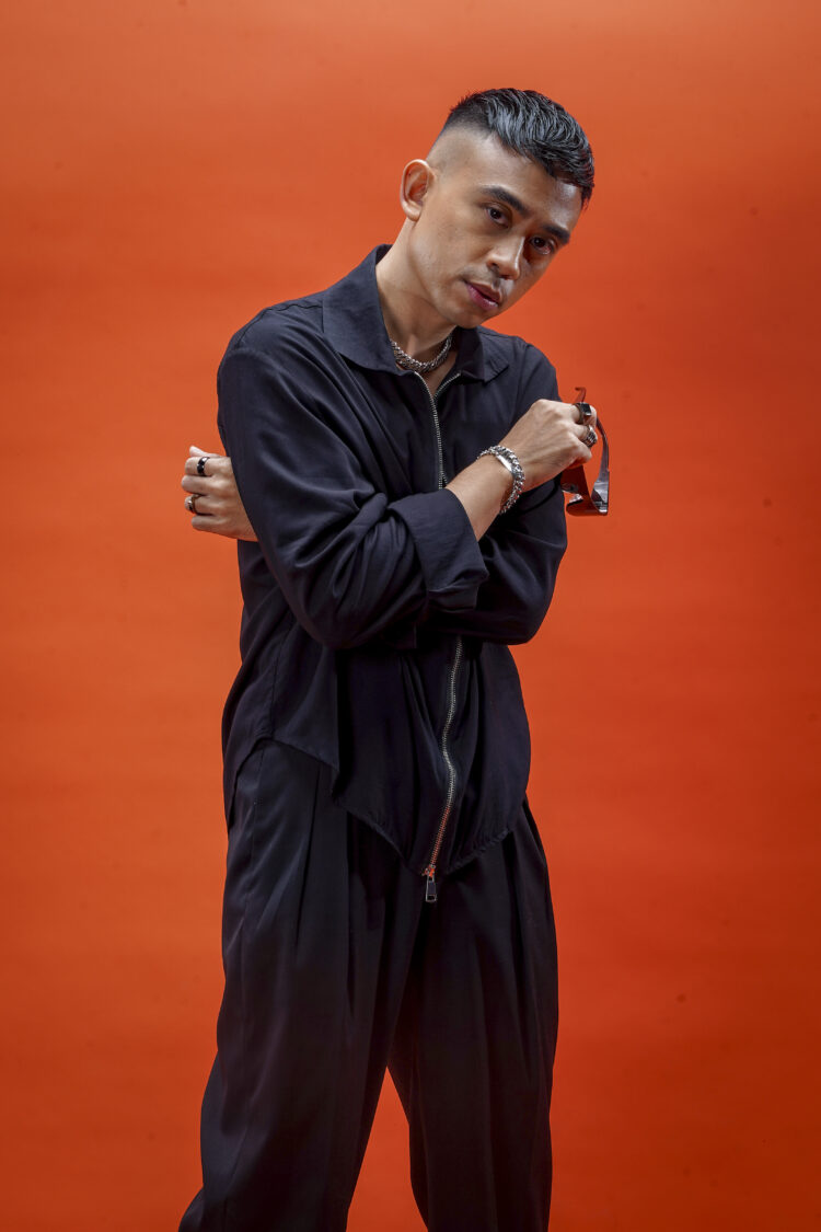 Cerita rumah kedua, AJL, warganegara Alyph - Kosmo Digital