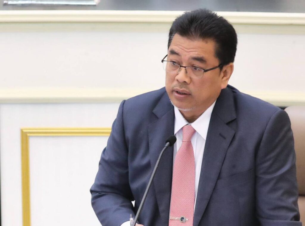 Exco Melaka digesa kerja keras, elak disingkir rakyat - Kosmo Digital