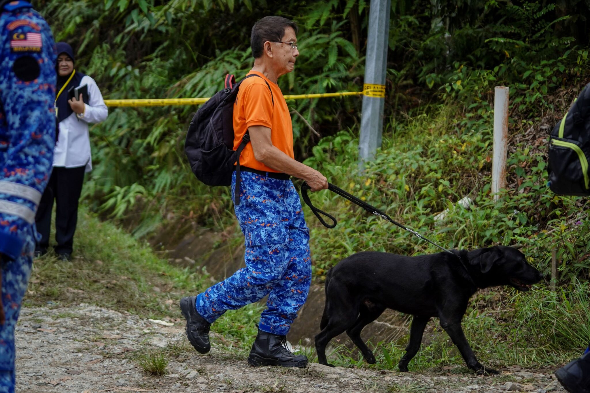 [VIDEO] Tar K-9 paling terlatih cari mangsa tanah runtuh - Kosmo Digital