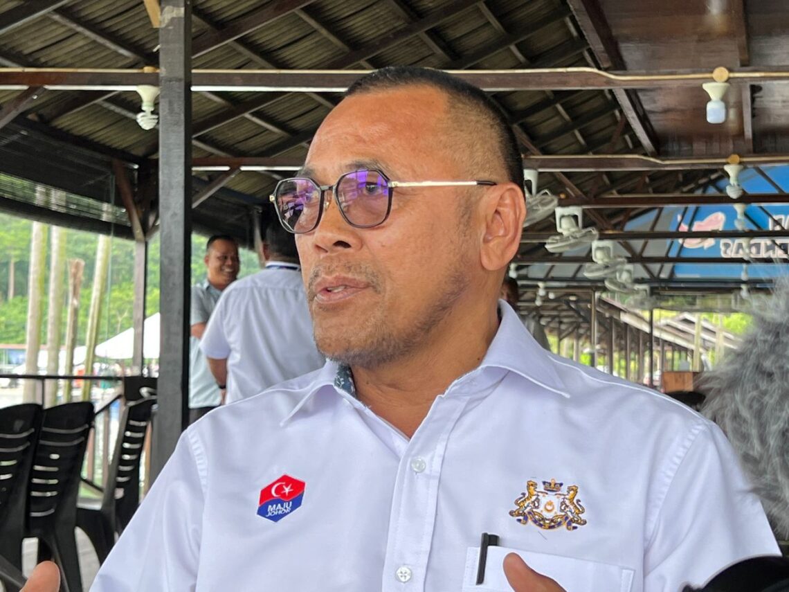 Johor perlu semak semula sempadan perairan Malaysia - Singapura - Kosmo ...