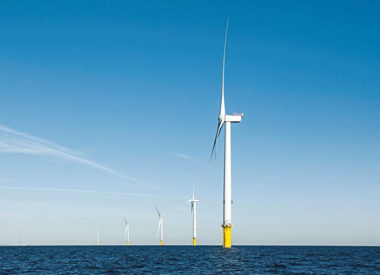 Usaha sama Vantage RE, Belectric dalam projek ladang solar di UK ...