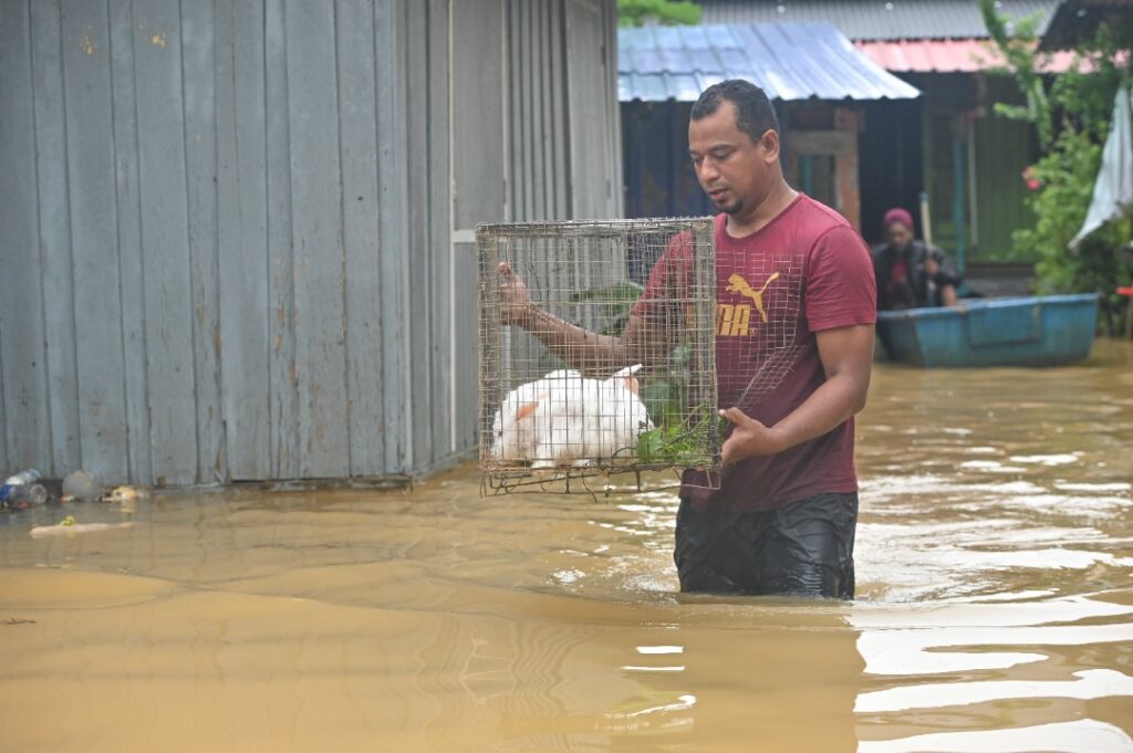 Banjir: 40,456 mangsa masih terjejas di Terengganu - Kosmo Digital