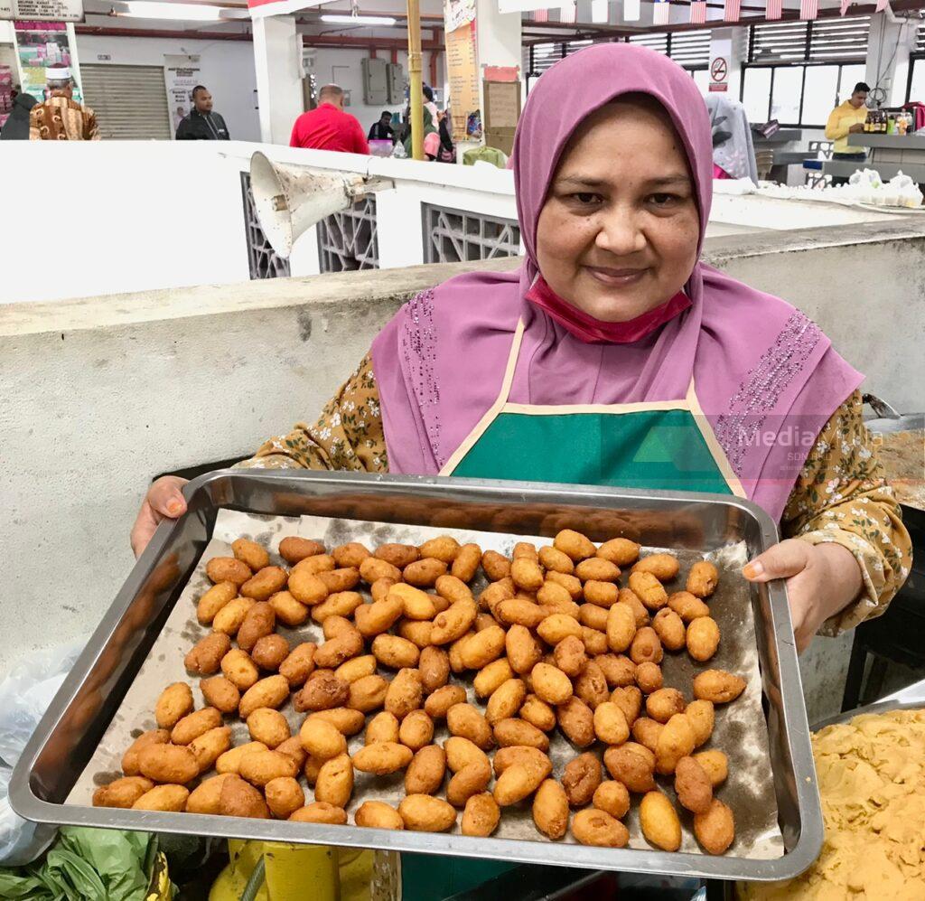 Rahimah jual cek mek 10 sen sebiji - Kosmo Digital