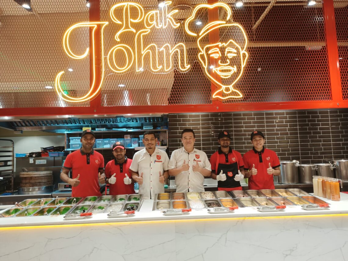 Nikmati menu bufet stimbot Pak John di AEON Mall - Kosmo Digital
