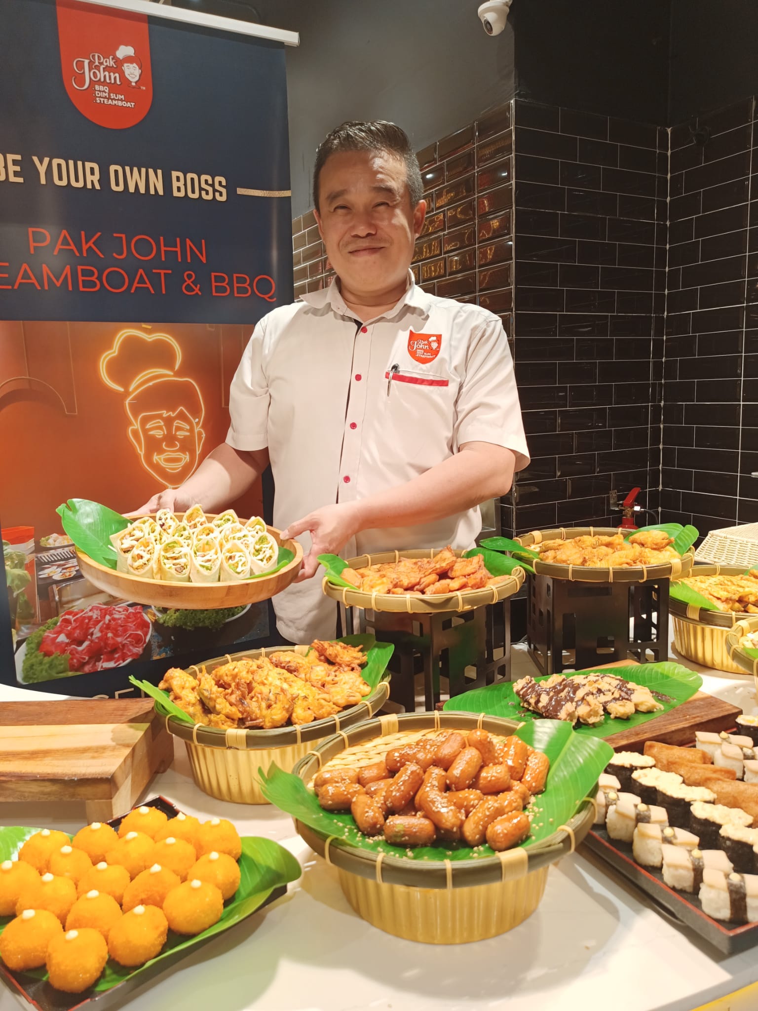 Nekad padam ‘api marak’, Pak John berjaya perluas empayar - Kosmo Digital