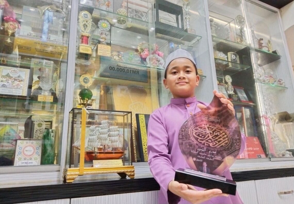 Ahmad Azfar teruskan kejayaan legasi keluarga al-Quran - Kosmo Digital