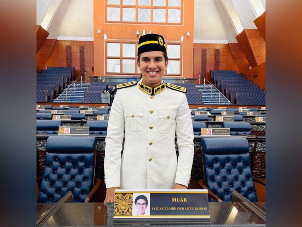 Muar tidak akan ponteng, 100 peratus hadir di Parlimen - Kosmo Digital