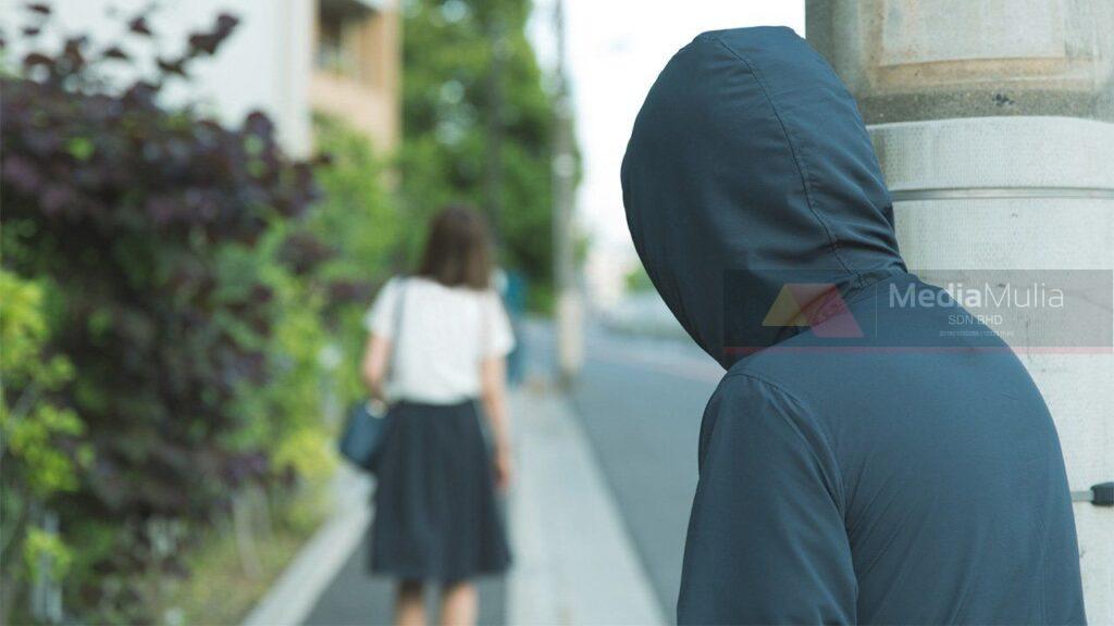 Bukan hanya wanita kena stalker, lelaki pun dihendap - Kosmo Digital