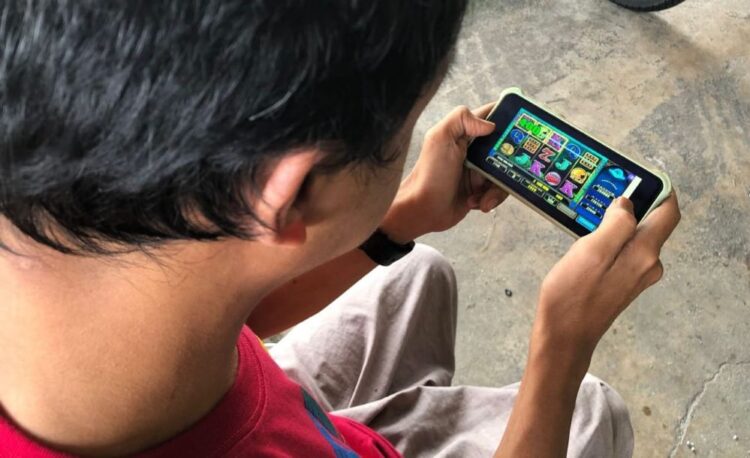 Op Soga IV: 868 serbuan, 1,156 kaki judi dicekup di KL - Kosmo Digital