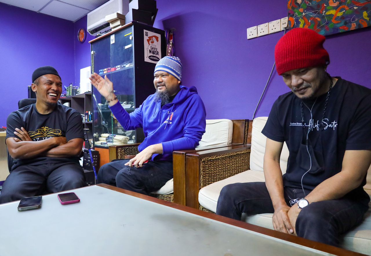 'No comment' Nazrey terlibat konsert - Raihan - Kosmo Digital