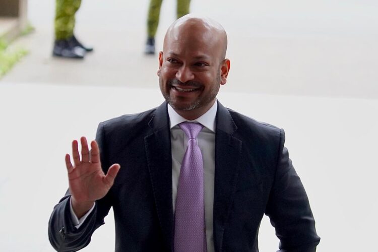 Mahkamah: Najib, Arul Kanda tiba di mahkamah dengar keputusan - Kosmo ... Mahkamah: Najib, Arul Kanda tiba di mahkamah dengar keputusan - Kosmo ...