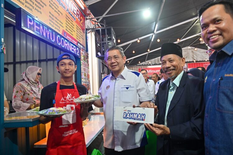 Restoran McD, KFC, The Manhattan Fish Market tawar Menu Rahmah - Kosmo ...