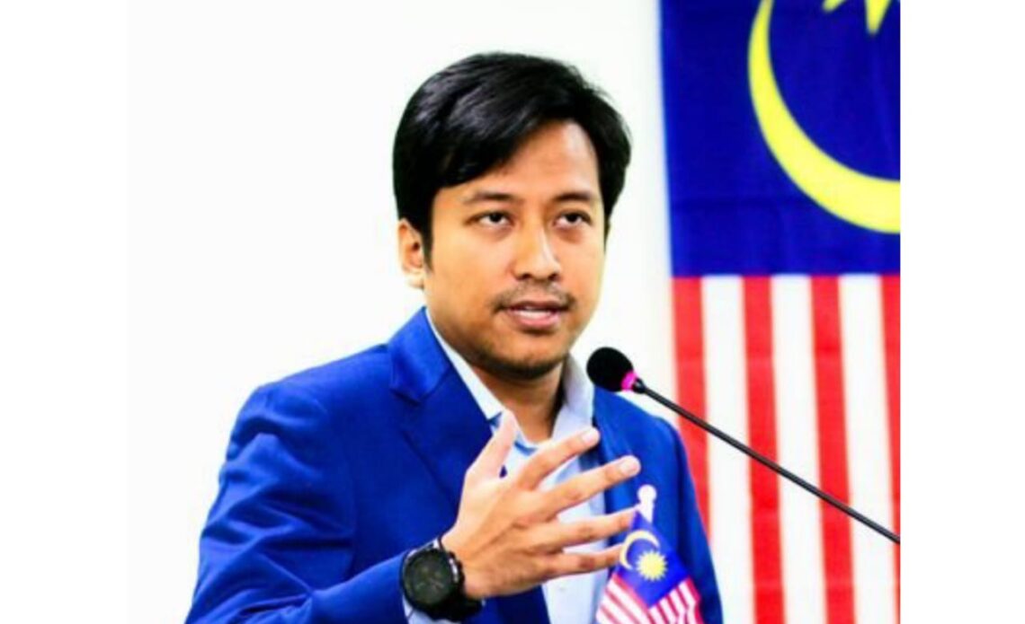 Hadi Awang `kemurungan politik' - Najwan Halimi - Kosmo Digital