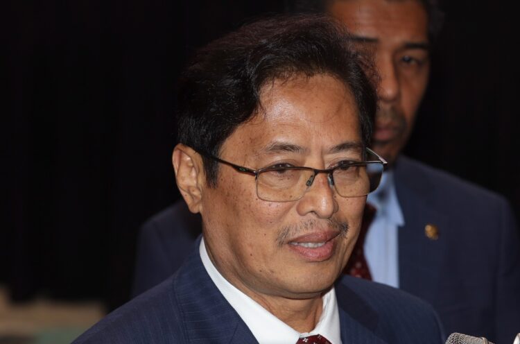 Salleh ditahan reman atas keperluan siasatan kes - Azam - Kosmo Digital