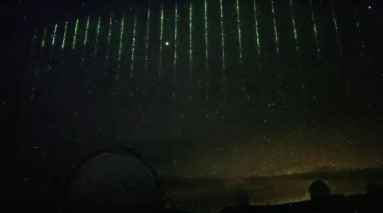 China didakwa tembak laser ke Hawaii - Kosmo Digital