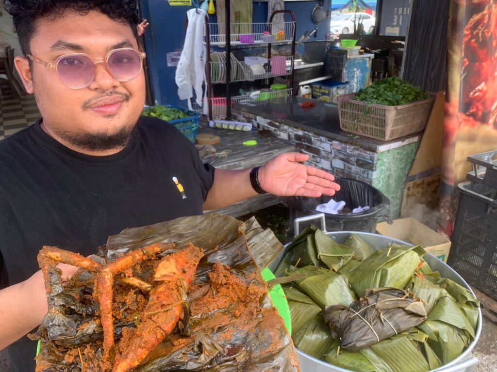 Botok-botok premium udang juadah popular Johor - Kosmo Digital