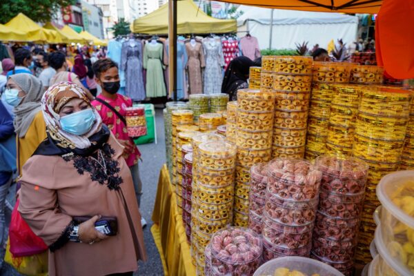 Bisnes kuih raya suram, ramai mahu simpan duit - Kosmo Digital