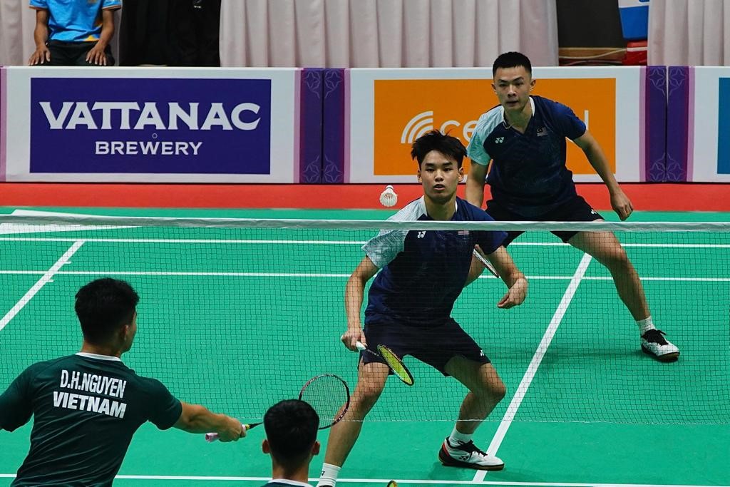 Skuad badminton lelaki lolos ke separuh akhir