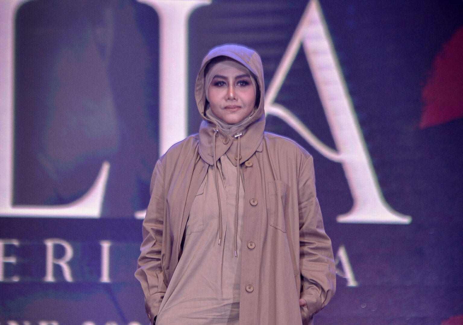 Demi cinta, Ella bongkar kisah lampau - Kosmo Digital