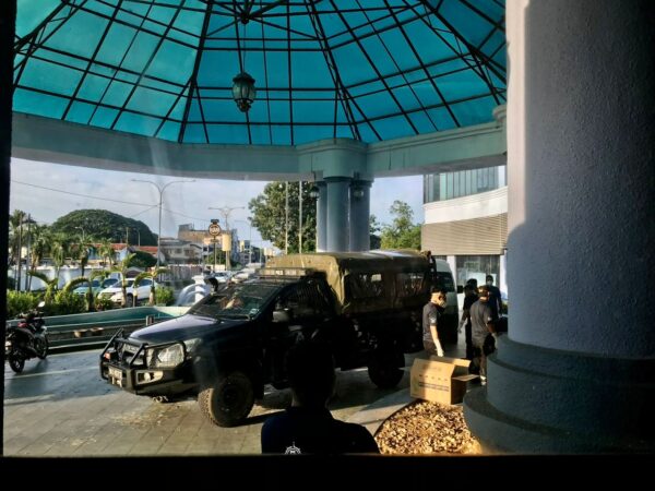 Bau busuk rungkai penemuan mayat di parkir hotel - Kosmo Digital