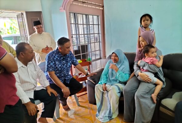 Reezal Merican titip doa buat Hawari, luah dukacita - Kosmo Digital