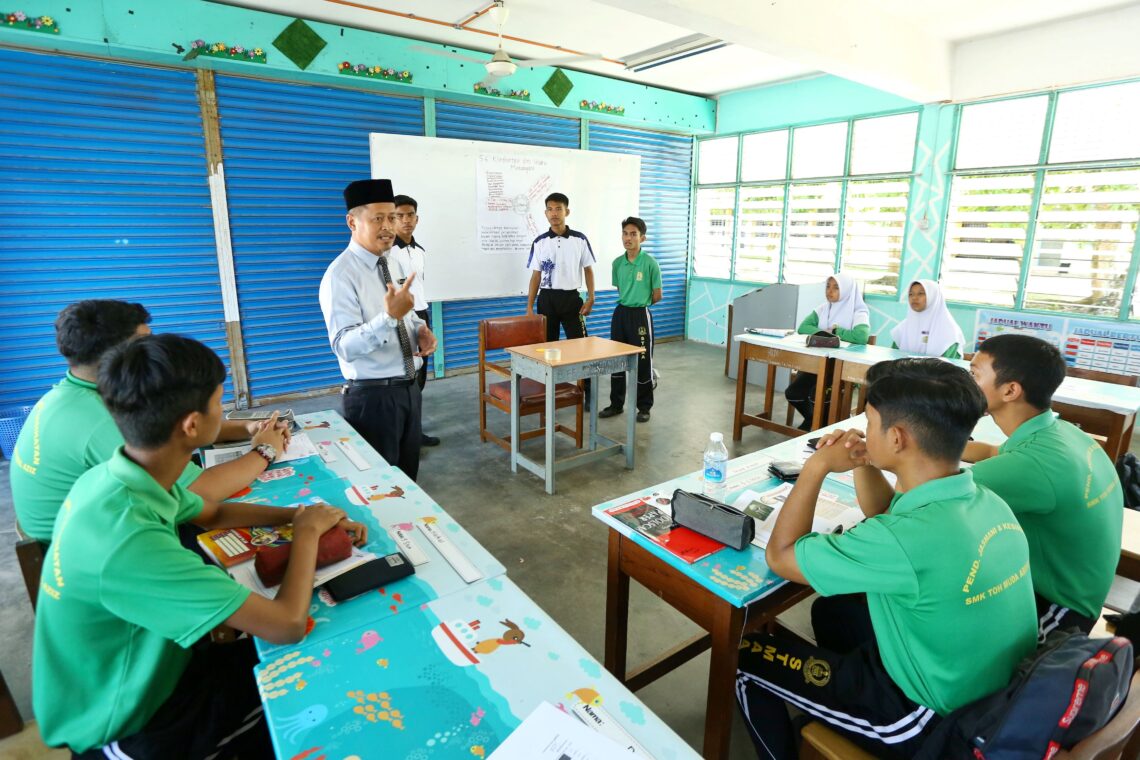 Tuisyen Cikgu Saarani diteruskan - MB Perak - Kosmo Digital