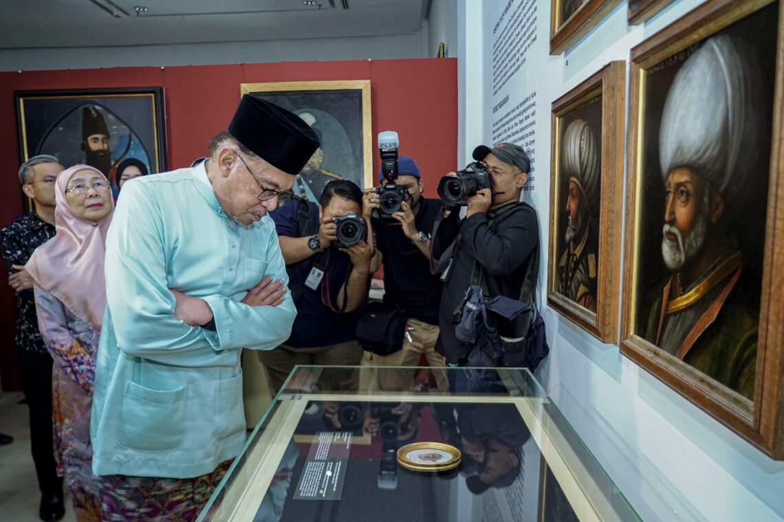 Pameran Lukisan Orientalis tarikan baharu Muzium Kesenian Islam Malaysia - Kosmo Digital