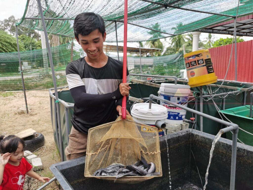 Pemuda jual motosikal 125ZR untuk modal ternak ikan kolam - Kosmo Digital