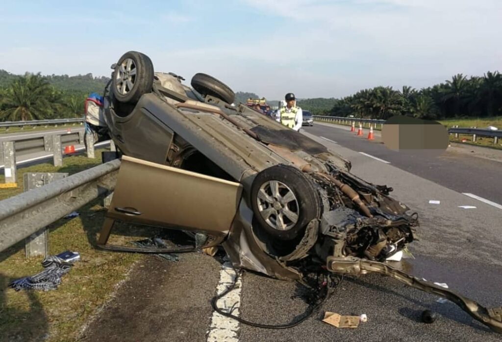 Suami isteri maut, dua anak cedera akibat kemalangan di LPT 2 - Kosmo Digital