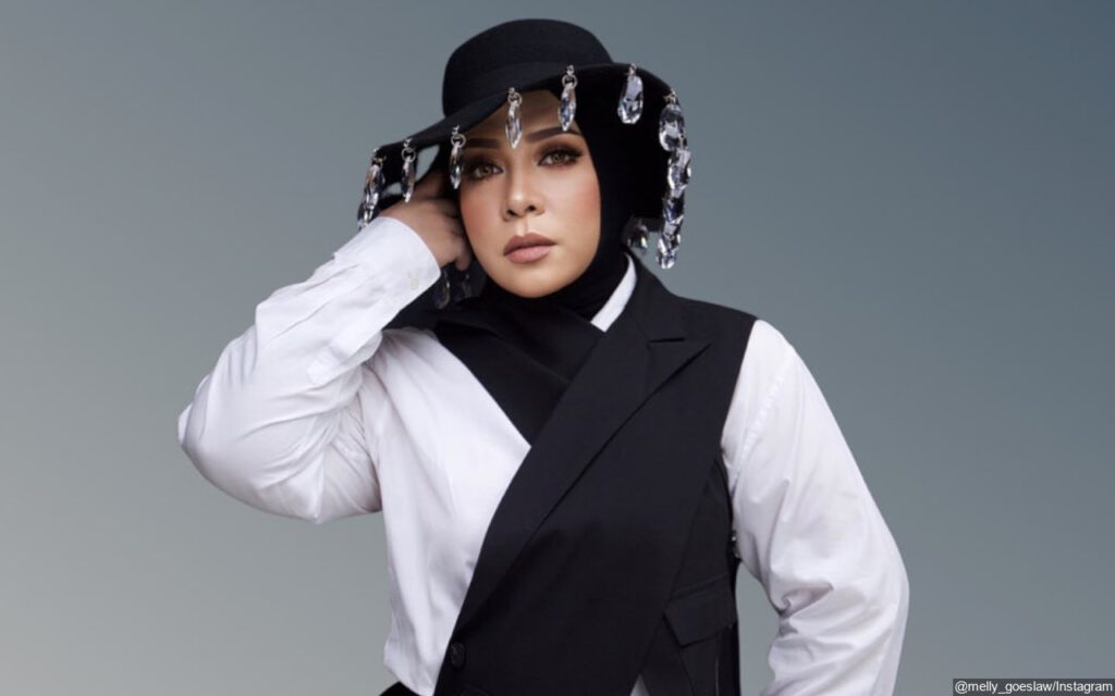 Melly hanya makan sesenduk - Kosmo Digital