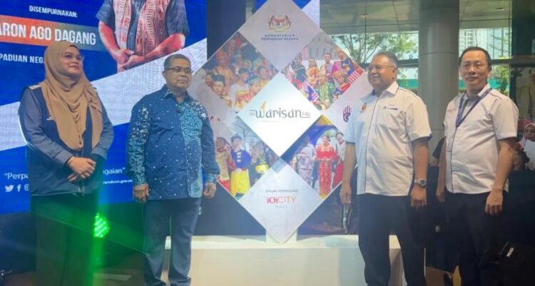 Jangan kempen jatuhkan maruah, fitnah ketika PRN - Aaron Ago - Kosmo ...