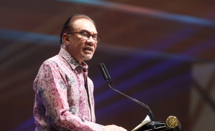 Penjelasan tiga ustaz isu baca bismillah 786 kali mak Neelofa - Kosmo ...