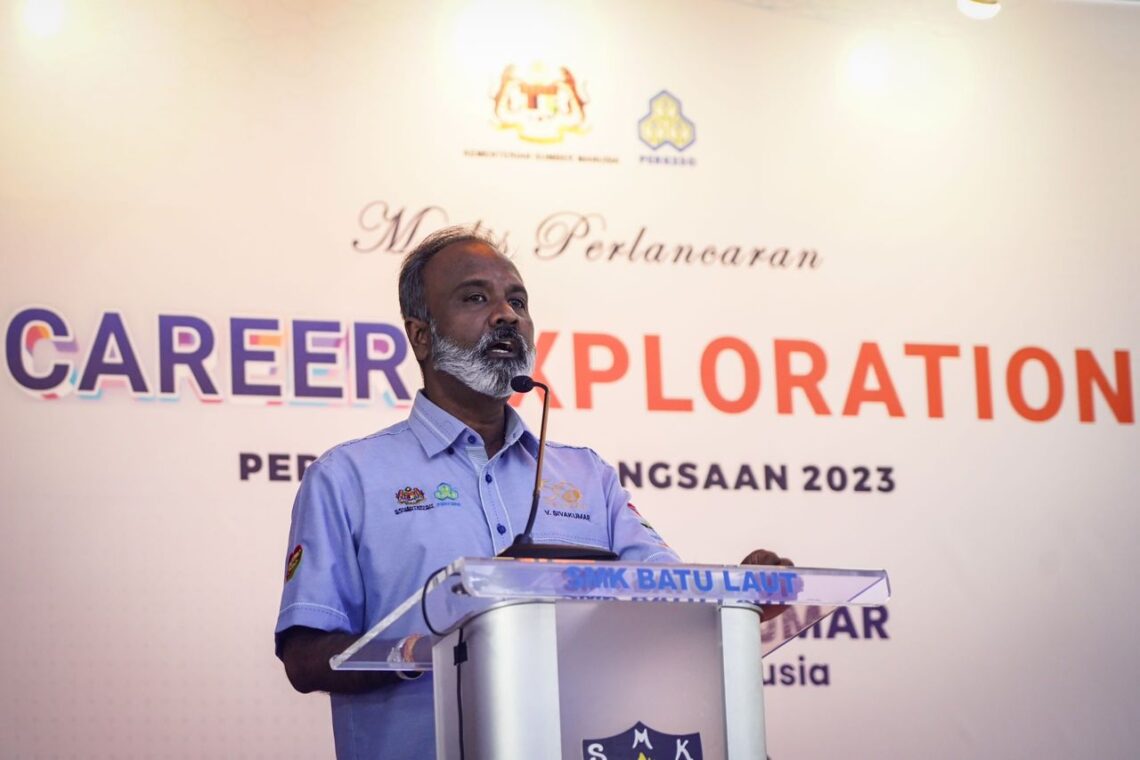 42 peratus graduan dapat kerja tidak sepadan, gaji bawah RM2,000 - Kosmo Digital