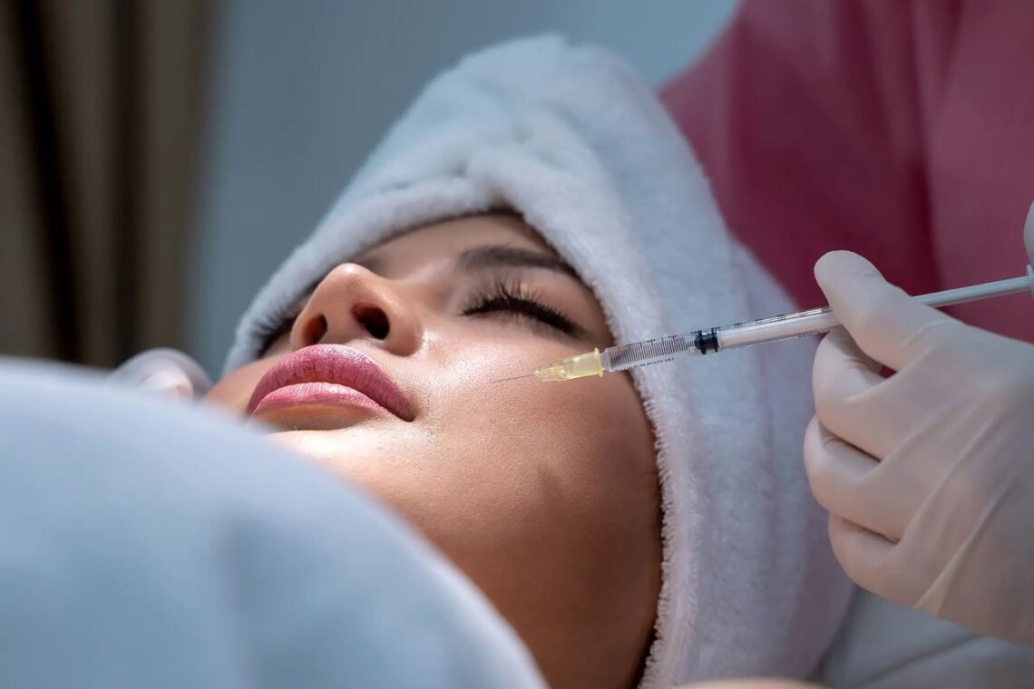 Botox berlebihan boleh sebabkan wajah kaku, tidak simetri - Kosmo Digital