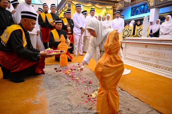 PRN: Kempen politik ditangguh, hormati kemangkatan bonda Sultan ...