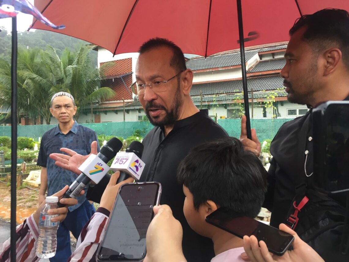 Nahas Elmina: Rasa seperti dia ada - Ibu Shahrul Kamal - Kosmo Digital