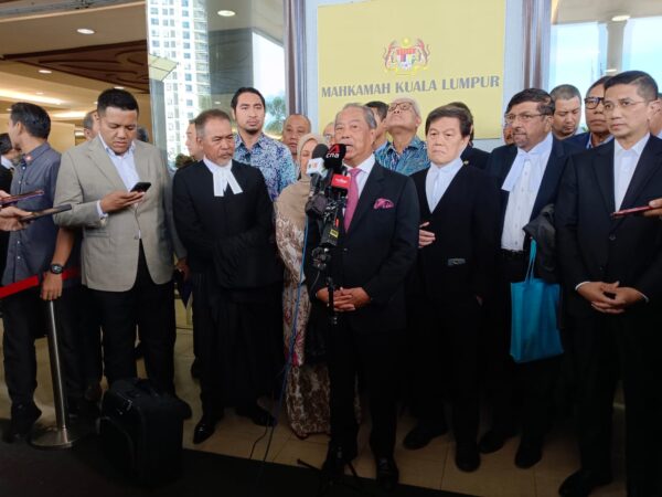 Che'gu Bard tiada maruah, hanya tahu menuduh - Amirudin - Kosmo Digital