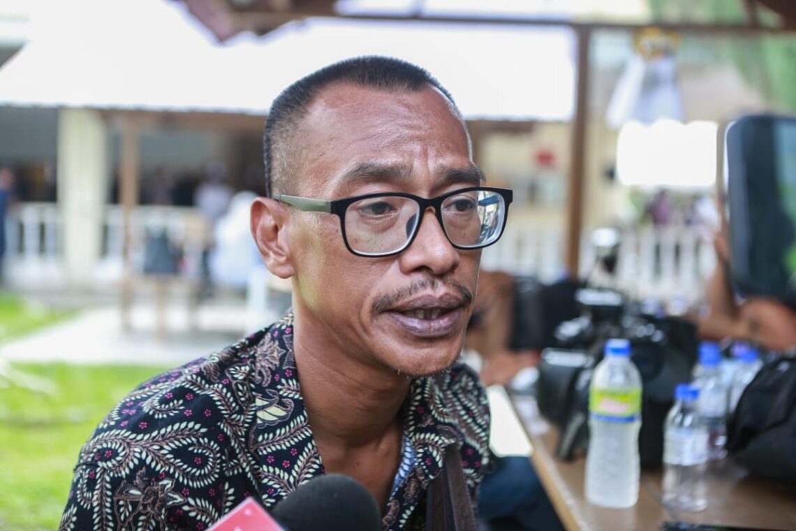 Nahas Elmina: Ustaz Idris rajin sedekah, jaga solat dan mengaji - Kosmo ...