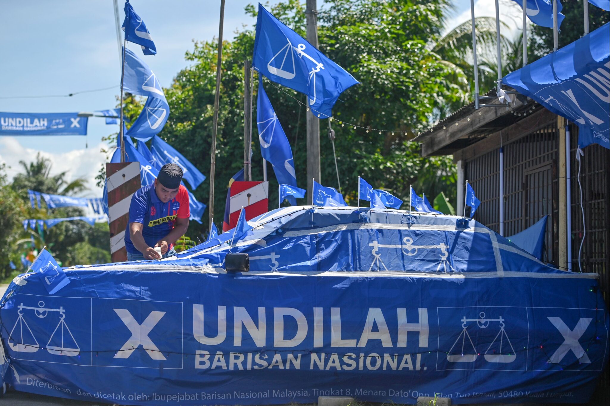 Boleh pasang bendera politik tetapi utamakan keselamatan jalan raya ...