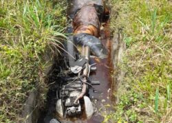 Mayat lelaki bersama motosikal dalam longkang - Kosmo Digital