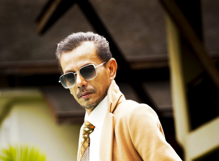 Azhar Sulaiman 'jual' kehidupan demi konten - Kosmo Digital