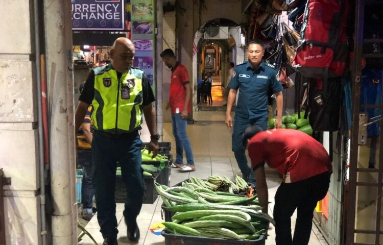 Luahan Pembaca: Garisan kuning pudar, PBT tolong cat bonggol - Kosmo Digital