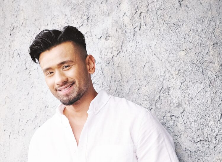 Redza Rosli 'persetankan' jolokan anak emas - Kosmo Digital