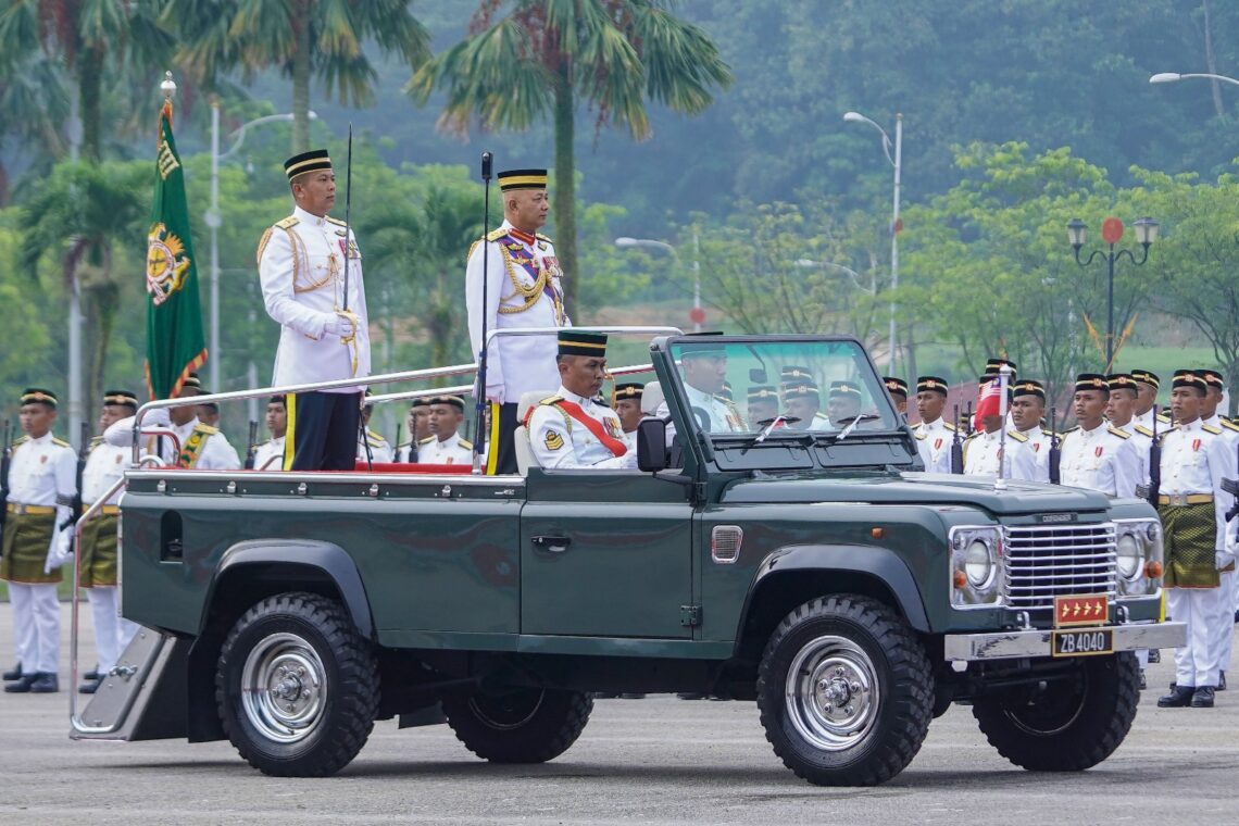 Mohammad dijangka dilantik Panglima Angkatan Tentera esok - Kosmo Digital