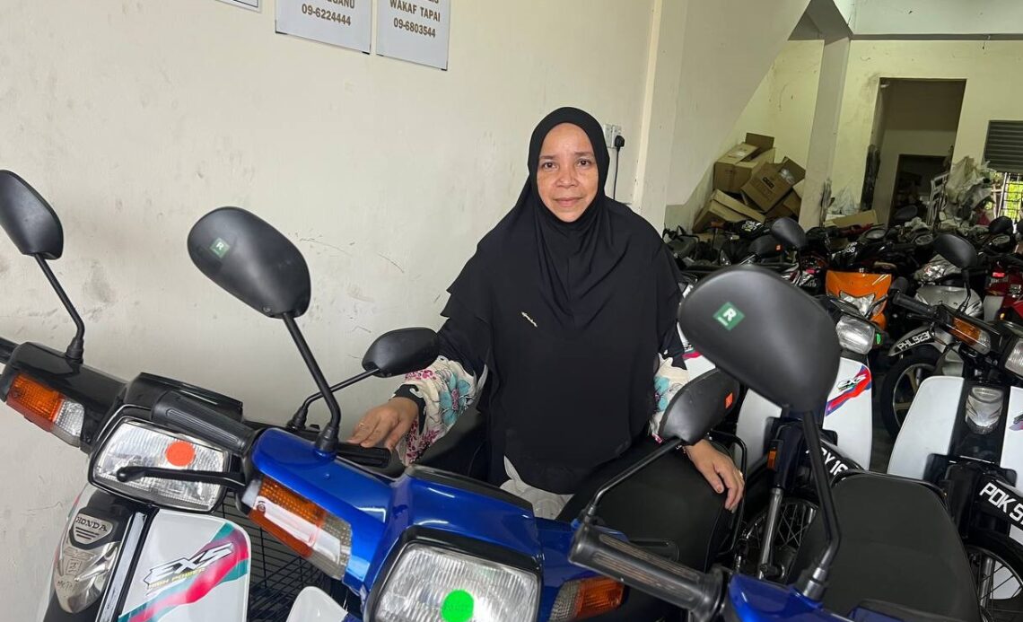 Shamsiah cekal urus bisnes motosikal terpakai - Kosmo Digital