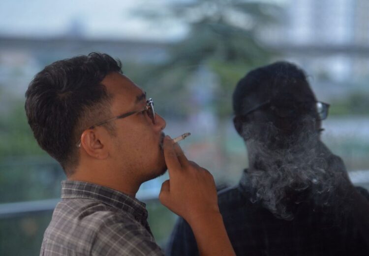 Larangan merokok di tempat awam perlu lebih tegas - Kosmo Digital