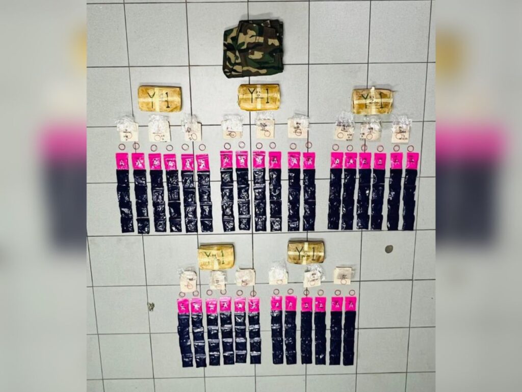 Dua lelaki pengedar 32,000 biji pil kuda dicekup - Kosmo Digital