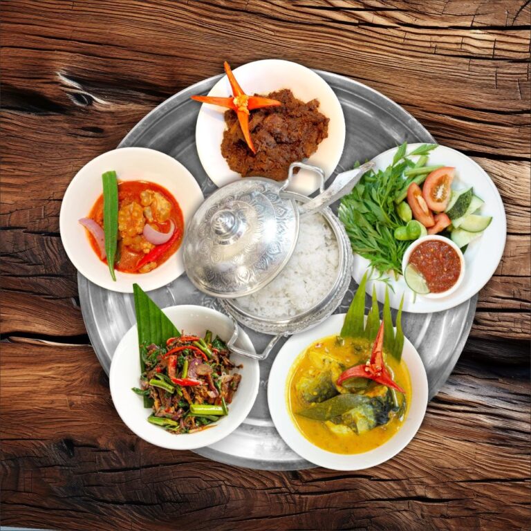 Set Talam imbau kenangan nikmati lauk kampung tradisional Perak - Kosmo ...