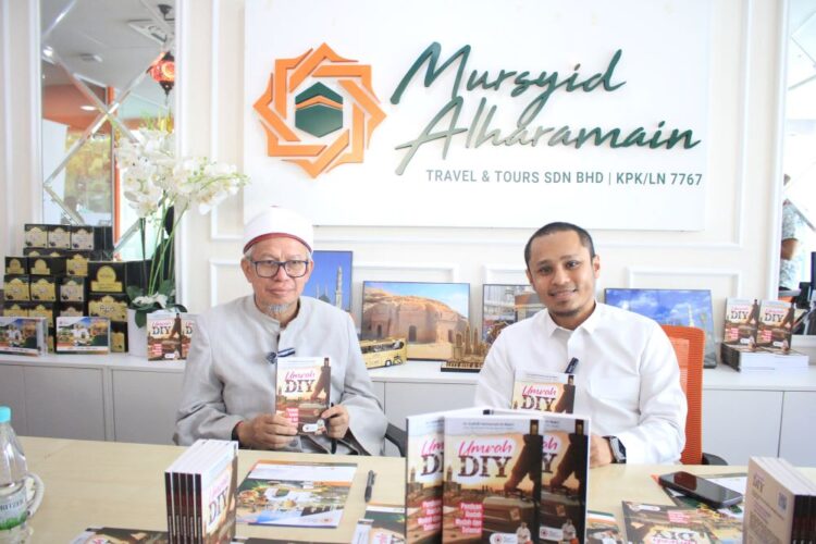 Buku Umrah DIY beri kefahaman kepada jemaah di Tanah Suci - Kosmo Digital